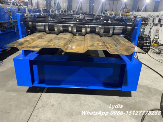 2025 Fully Automatic Container Side Wall Panel Roll Forming Machine ...